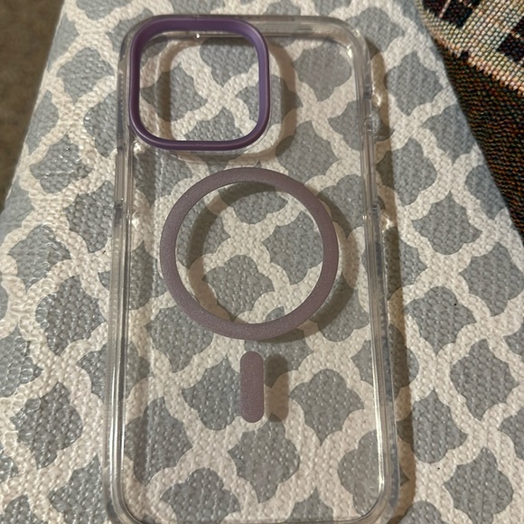 tech21 | Cell Phones & Accessories | Tech 2 Clear Magsafe Iphone 14 Pro ...